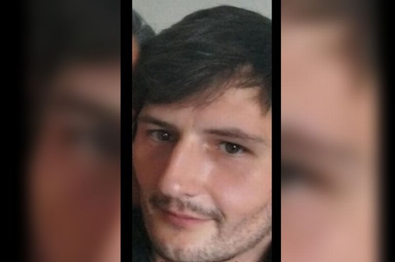 Missing man with 'Rangers tattoo on arm' could be in Glasgow 'Four Corners'