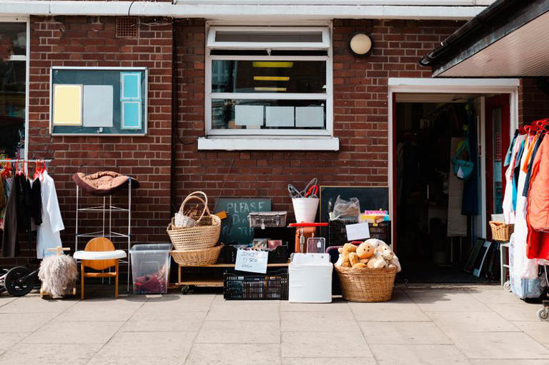 Man buys wallet from charity shop and is floored by what he finds inside