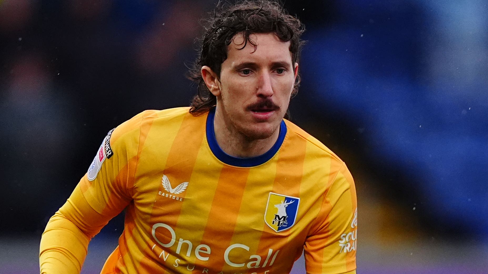 Aaron Lewis nets late winner as Mansfield edge comeback victory at Barnsley