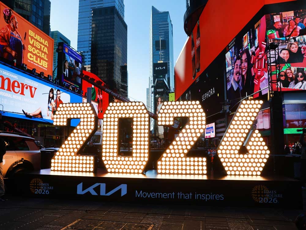Times Square to ring in 2026 with patriotic show