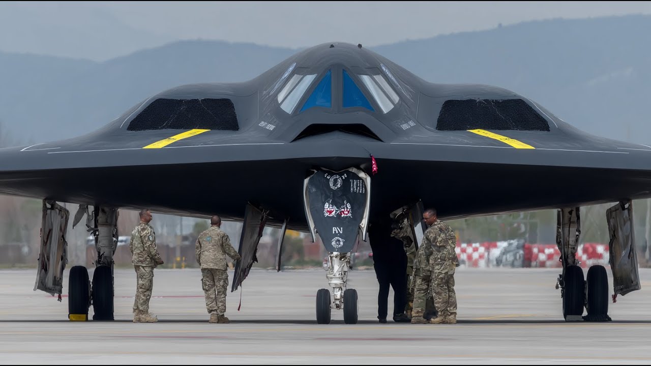 US Air Force shocking move to put AI virtual co-pilots in B-21 Raider!