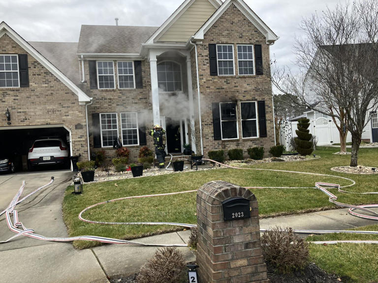 Fire damages home on Brians Lane in Suffolk