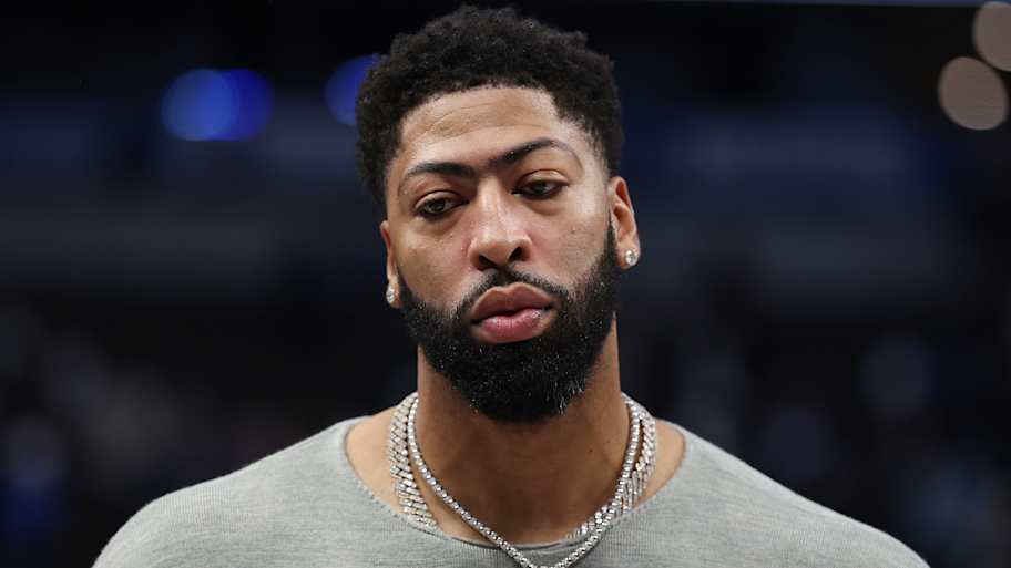 Mavericks' Anthony Davis ticking time bomb explodes with new injury