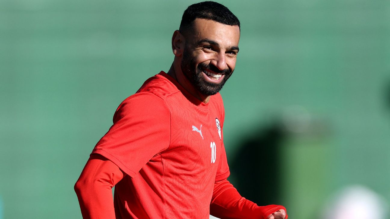 Emmanuel Adebayor: Jamie Carragher's treatment of Mohamed Salah 'unfair'