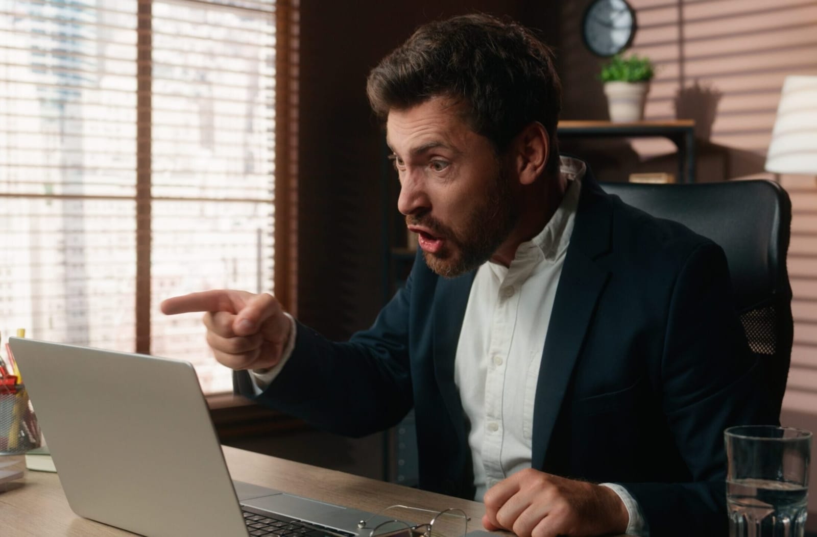 Dropping an 'F bomb' can make you stronger, study finds