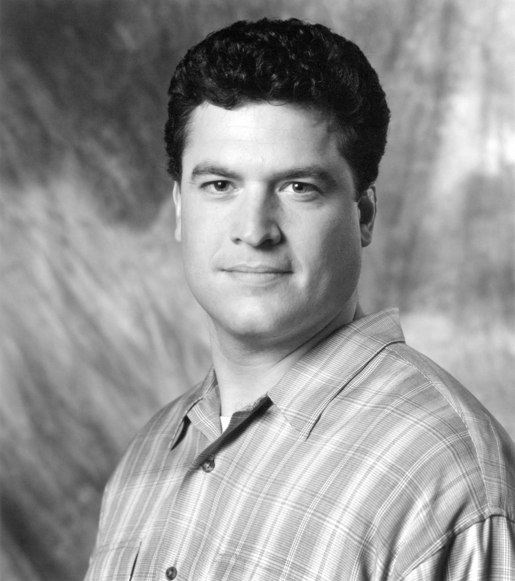 Patricia Heaton mourns 'The Middle' co-star Pat Finn after his death at 60