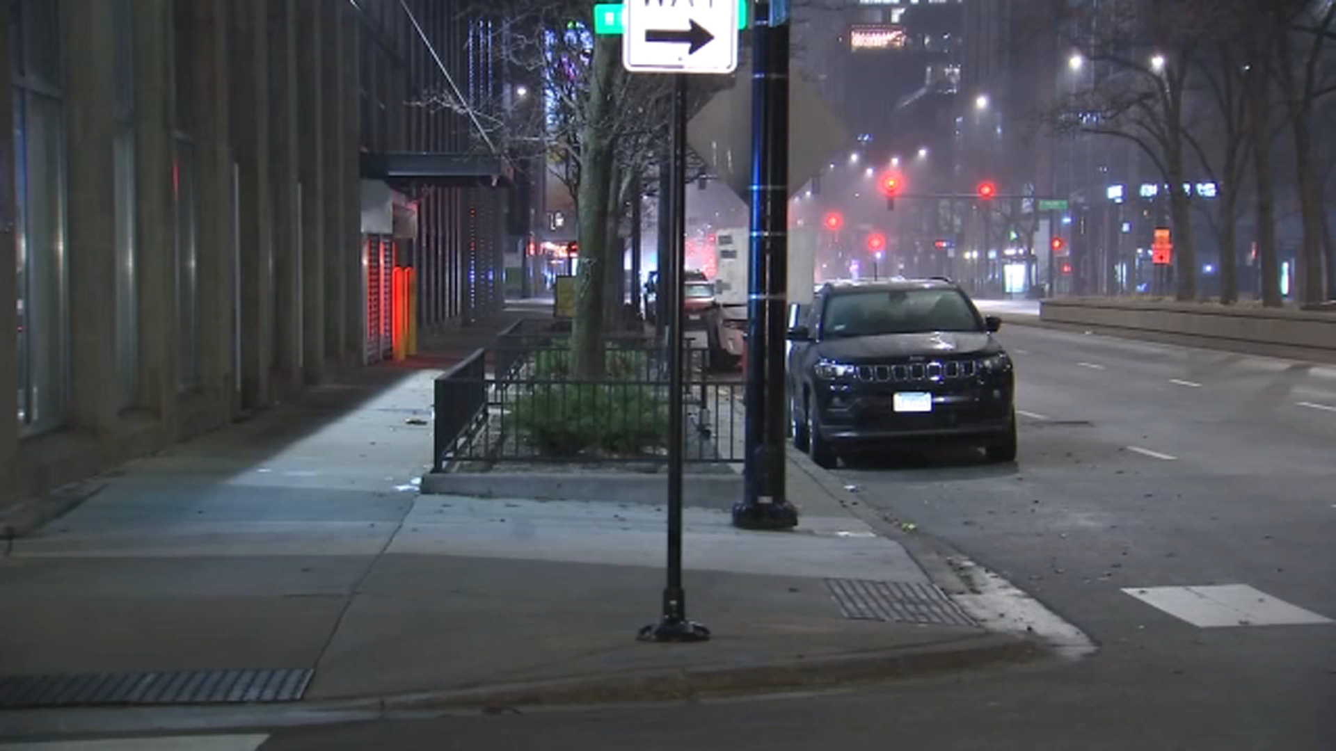 Tow truck driver crashes into vehicle, shoots windshield in River North ...