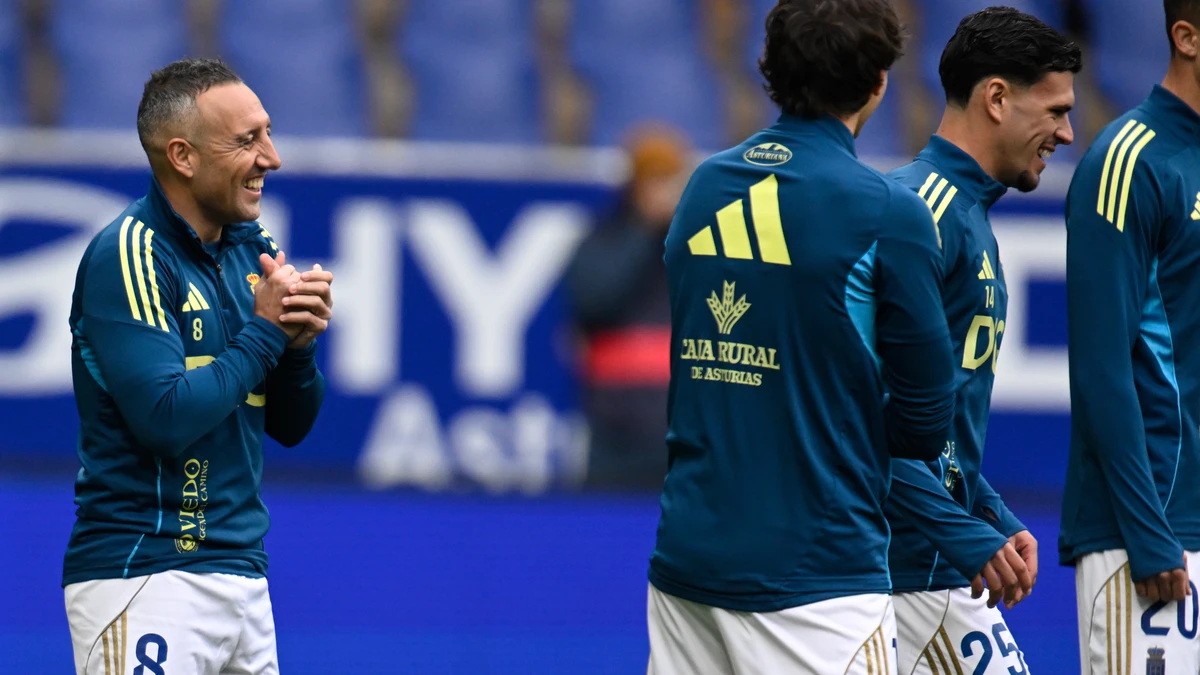 El Oviedo anuncia su primer fichaje y dos futbolistas están llamados a ...