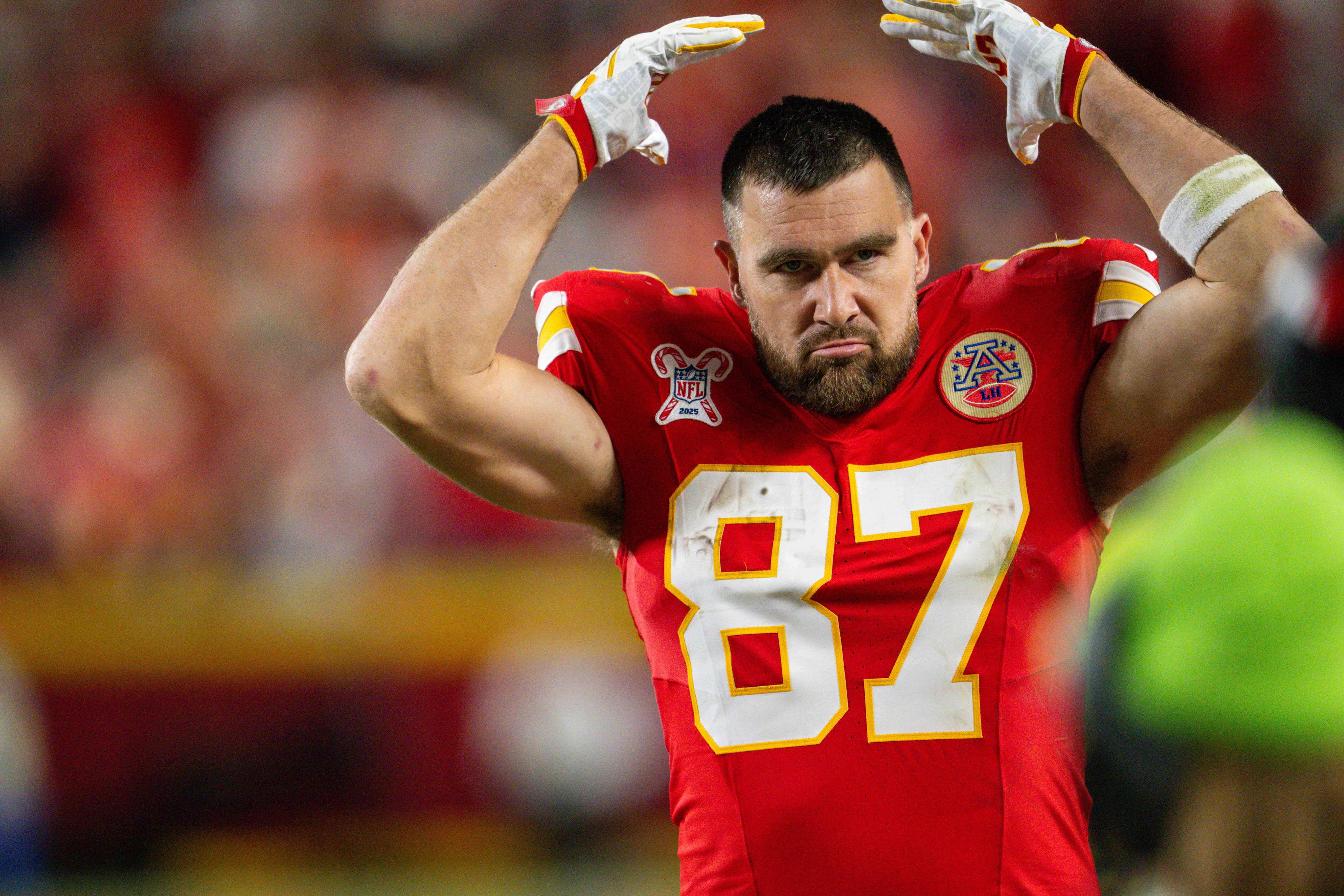 How Chiefs structured Travis Kelce's contract to lessen salary-cap hit ...