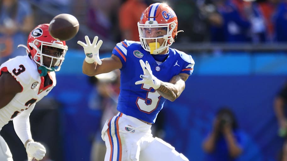 Four-star transfer WR linked to current College Football Playoff contender