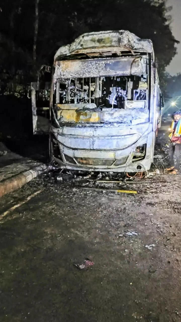 Two new buses set afire near Rourkela temple