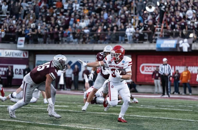Former Horlick standout Carson Fletcher makes a name for himself in ...