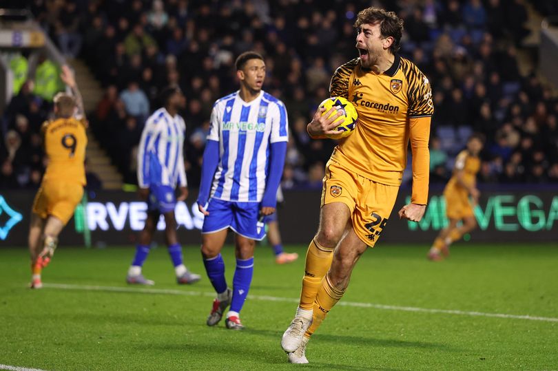 Below-par Hull City forced to fight back and settle for Sheffield ...