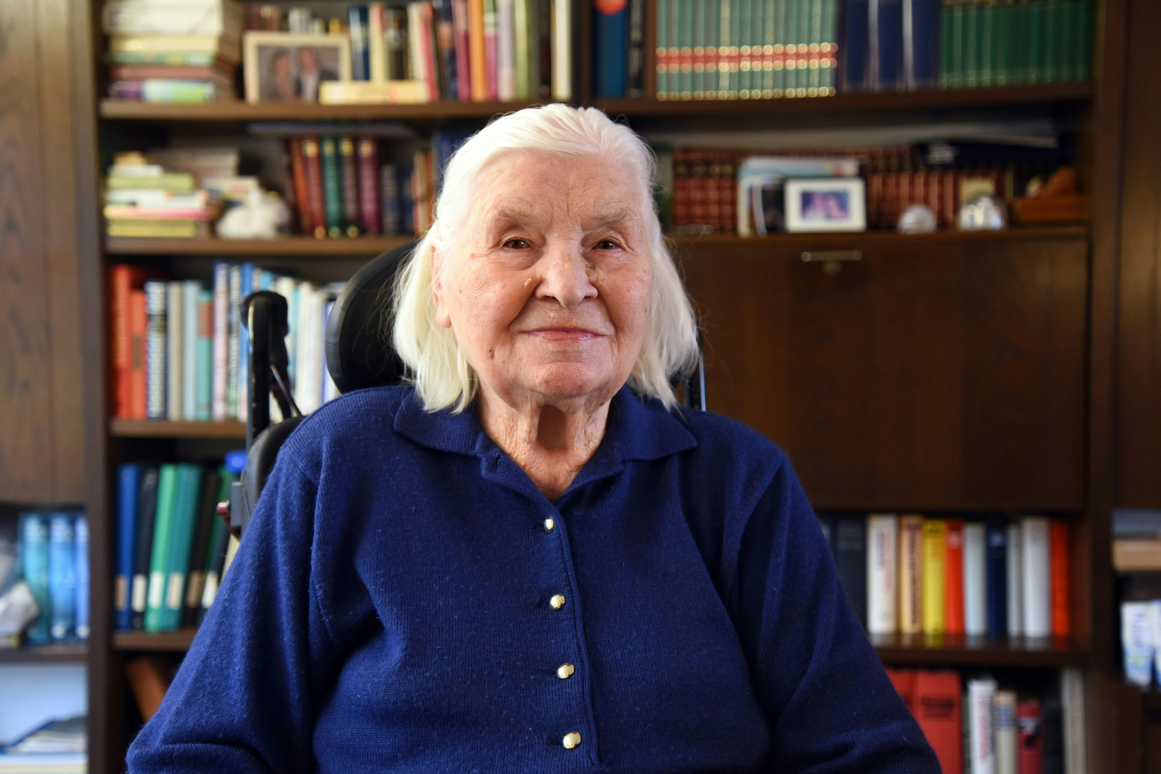 Weihnachtsgeburtstag: 100-jährige Gummersbacherin verrät ihr Rezept