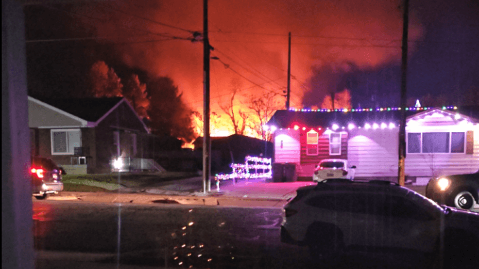 Fire ignites in Tooele neighborhood burning two detached garages