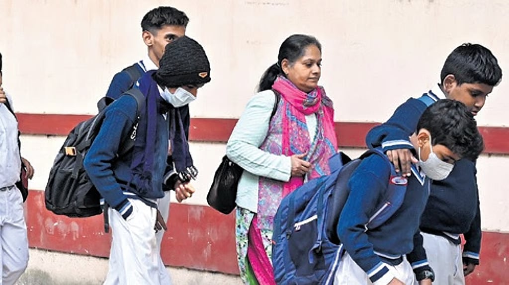 Schools bring back students to classroom as air improves in Delhi