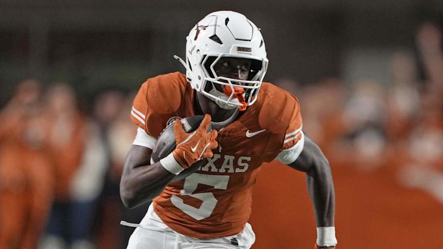 Texas running back room bleeding elite talent, gives Hogs shot to fill ...