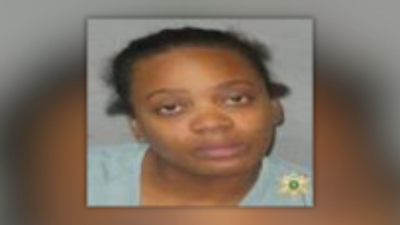 Woman accused of driving on wrong side of road while intoxicated on ...