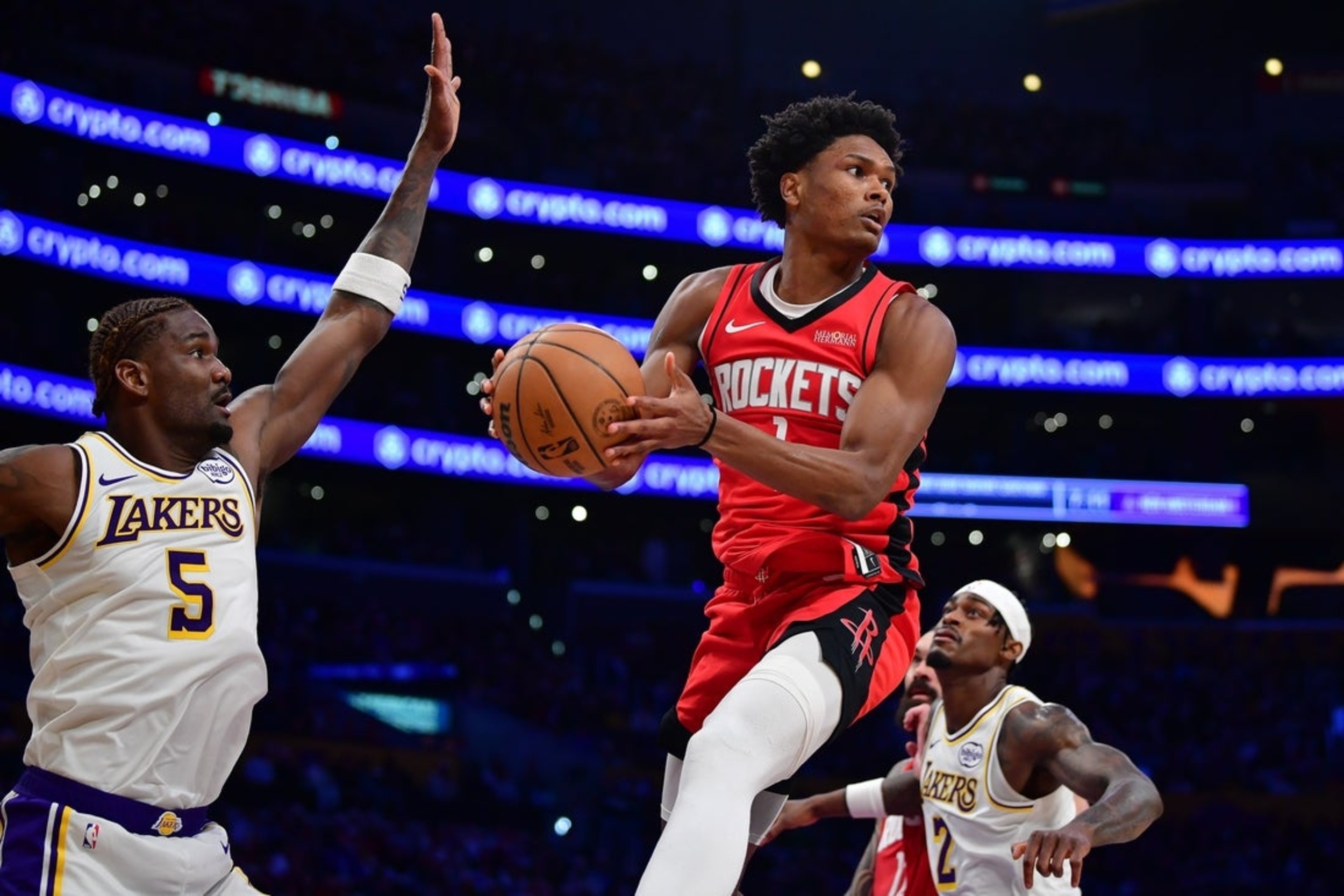 Rockets return home off morale-boosting win to face Cavaliers