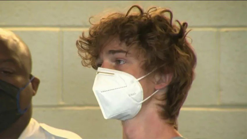 A son tried to save his father and everything went wrong