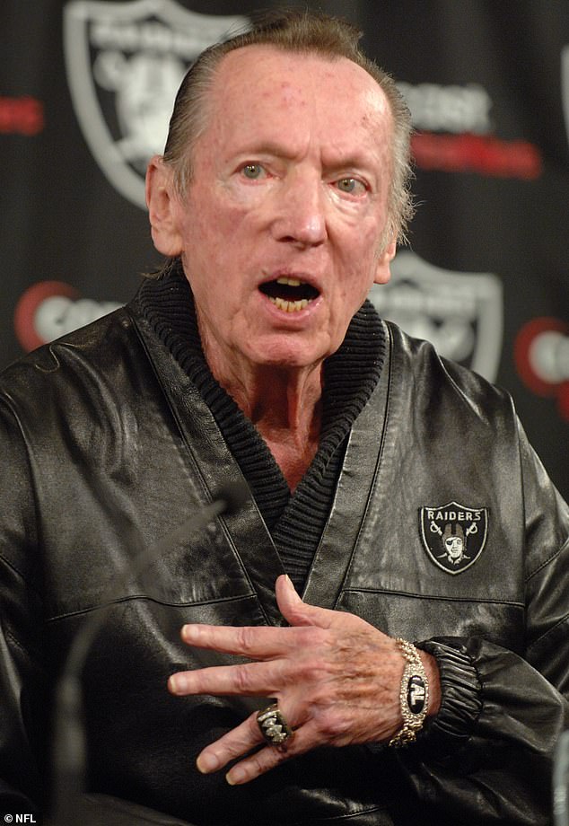 A-list Oscar winner unrecognizable as he transforms into NFL owner ...