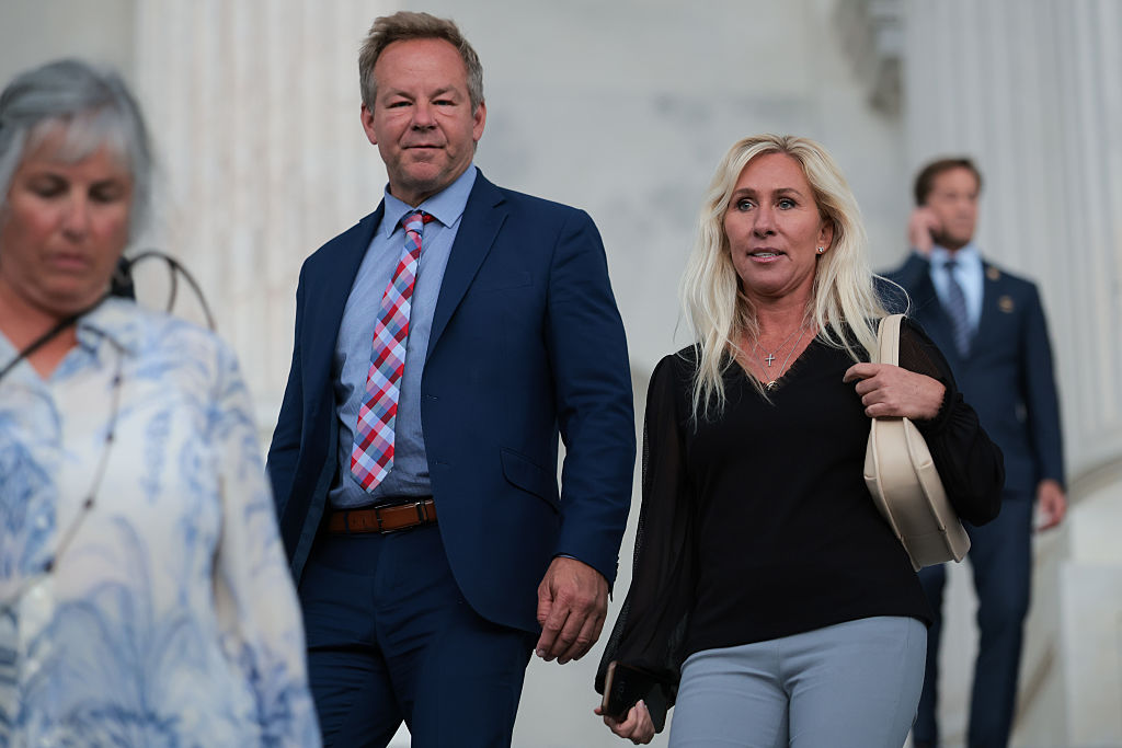 She said 'yes': Glenn‑Greene engagement sparks buzz