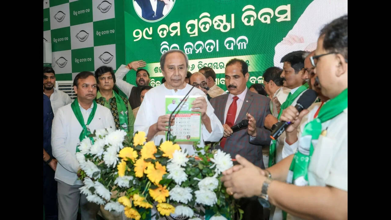 Naveen denies BJD split rumors while minister Pujari accuses him of ...
