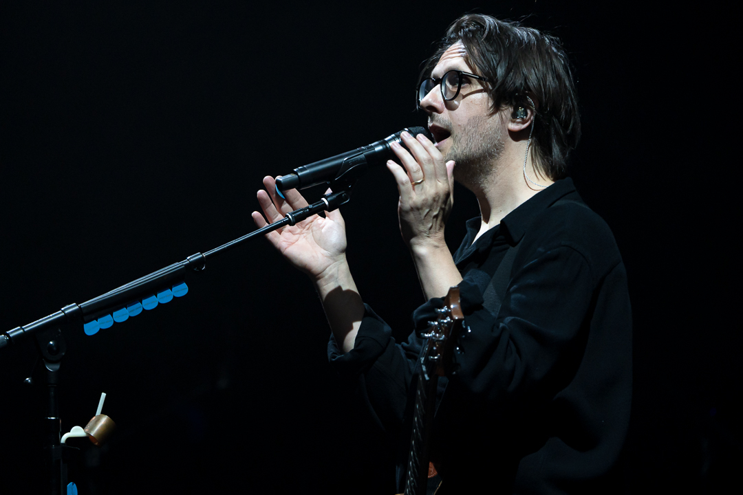 Steven Wilson ringrazia chi compra dischi fisici, la sua “Record ...