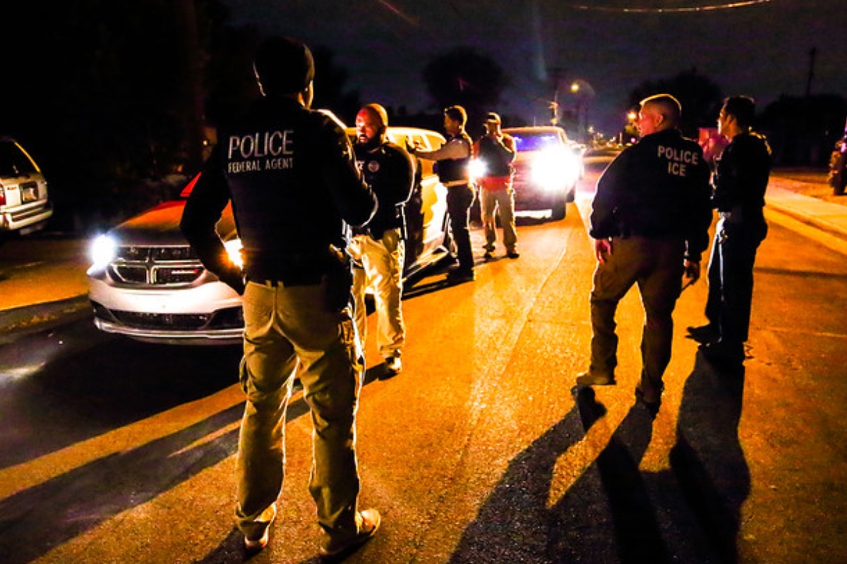 ICE: operativo federal deja 101 camioneros detenidos en California!