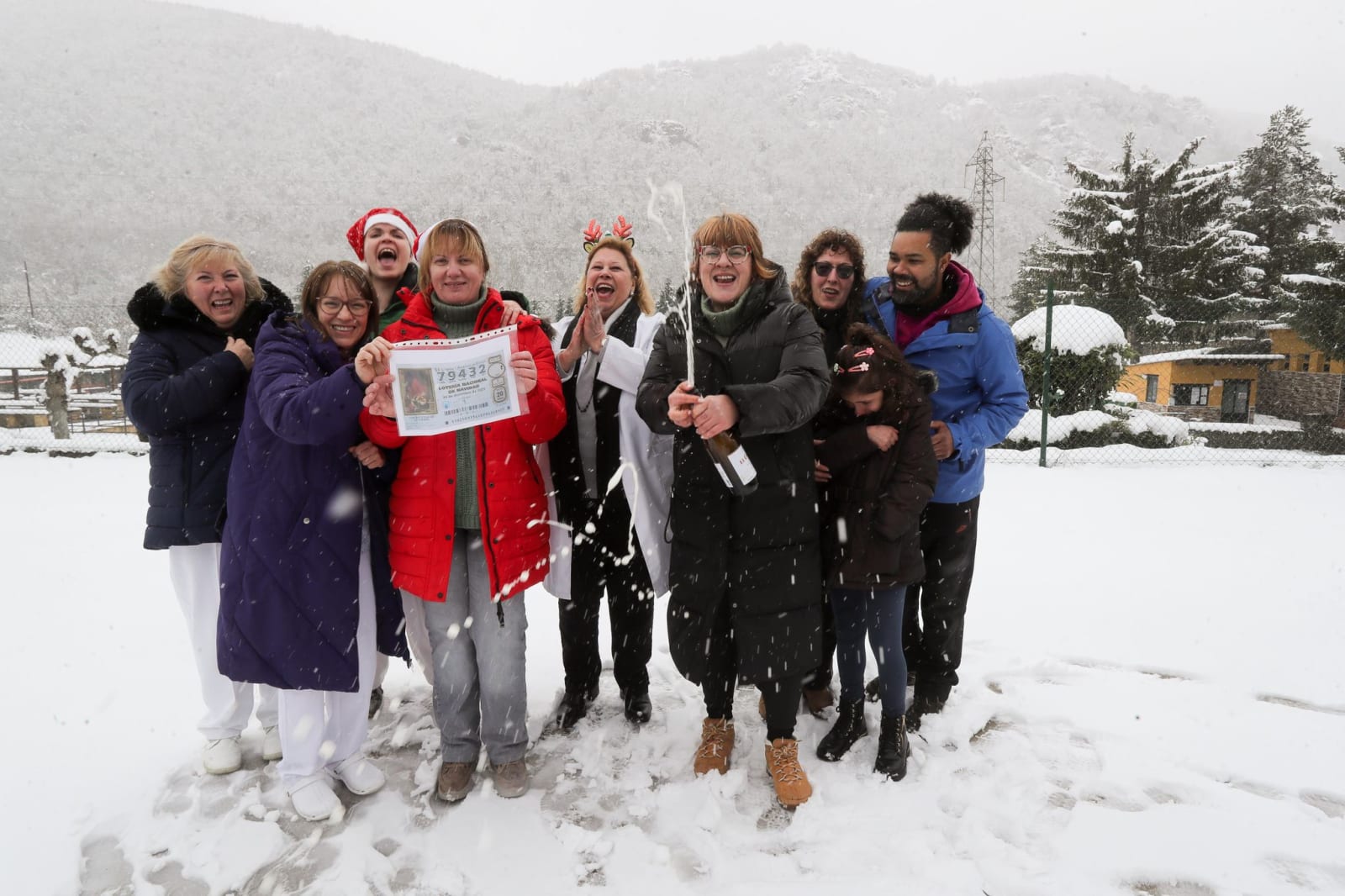 Multi-million-euro win in Spanish lottery in doubt due to oversight