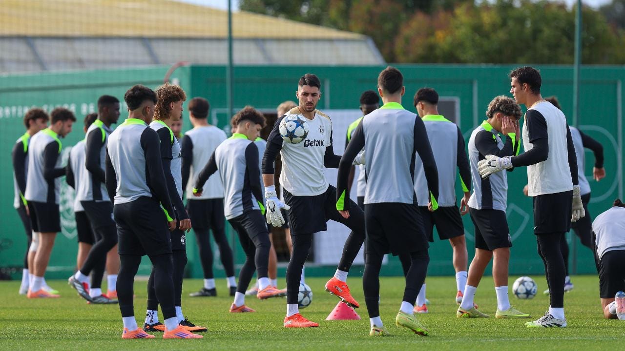 Sporting: Rui Borges chama sete «reforços» para o regresso ao trabalho