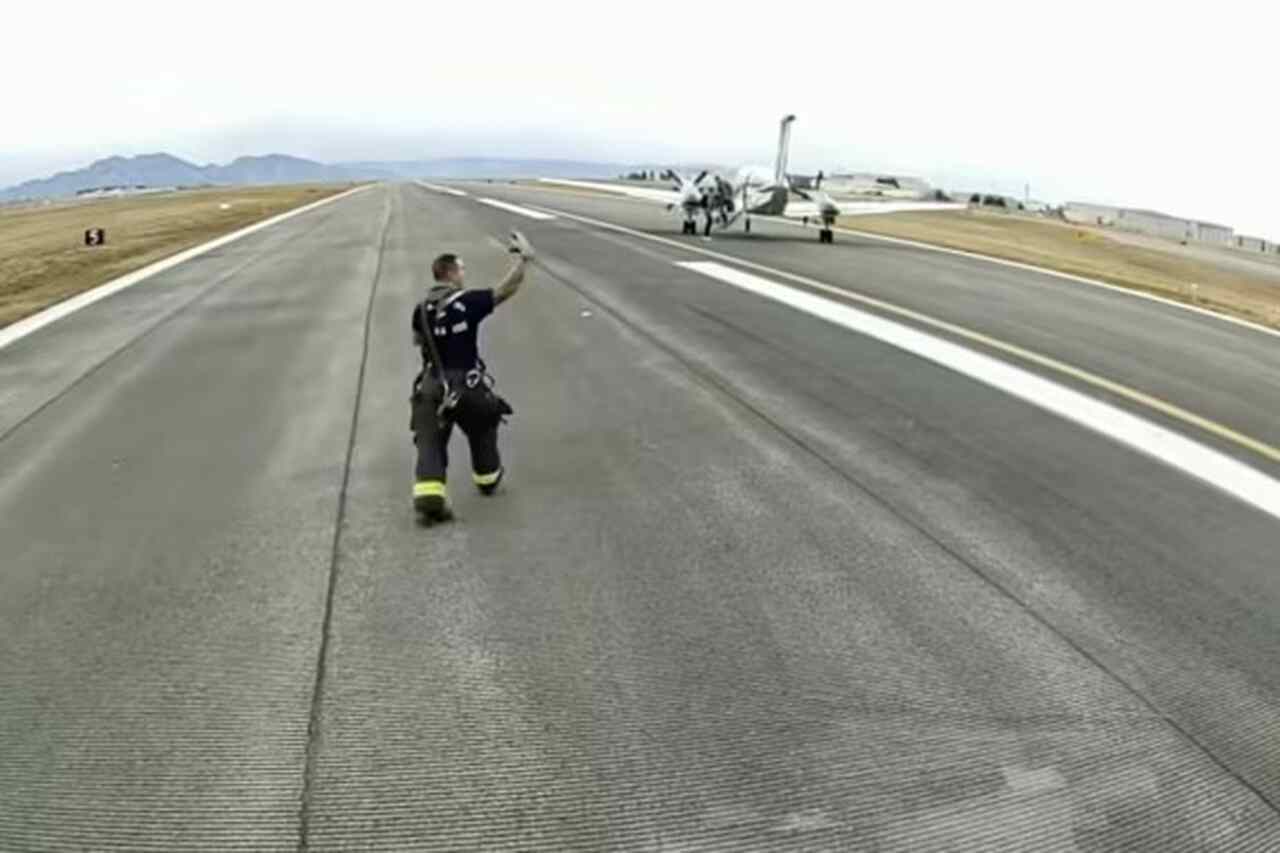 Un avion doté d’un système d’automatisation atterrit seul après une ...