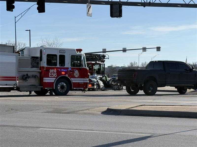 Omaha police asking people to avoid intersection after crash injures ...