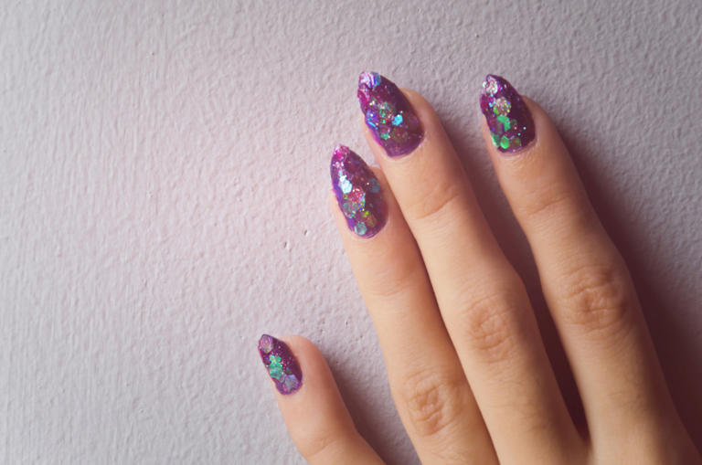46 stunning New Year’s Eve nail ideas to make you shine brighter than ...