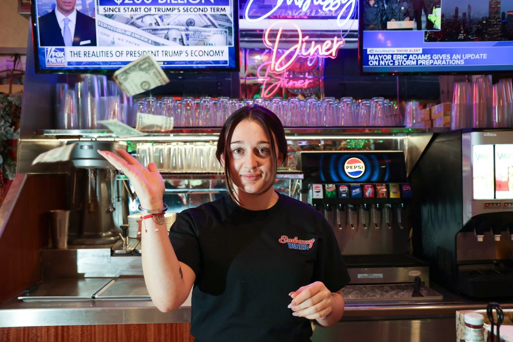 Hochul hasn’t served up Trump’s ‘no tax on tips’ policy, ticking off NY ...