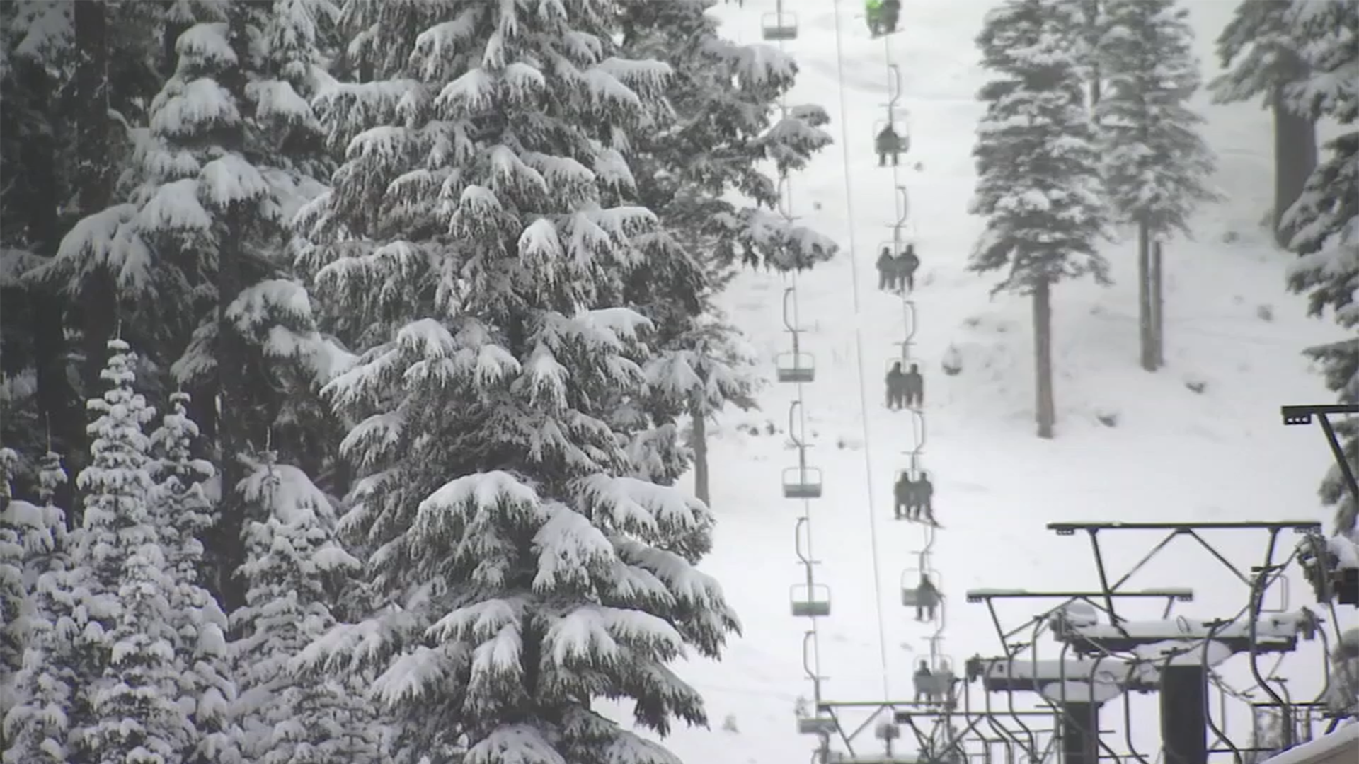 New snowfall expected to kickstart a late ski season on Mount Hood