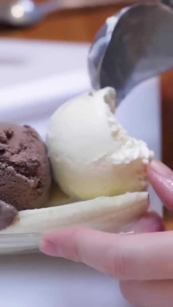 Easy banana split #recipe