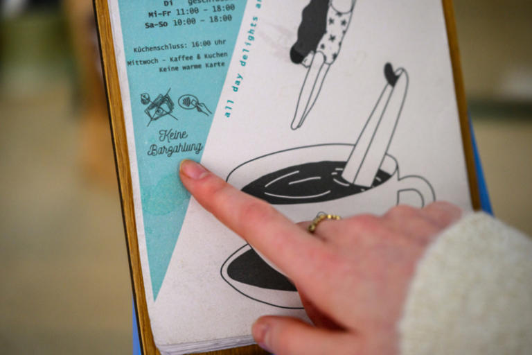 Kontaktlos bitte: Erste Chemnitzer Kneipen nehmen kein Bargeld mehr