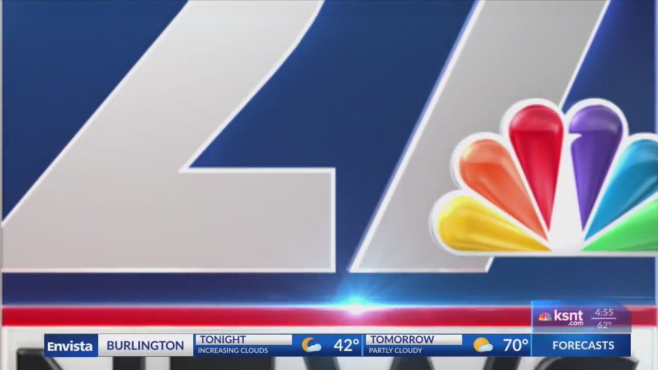 Topeka Zoo accepting Christmas tree donations