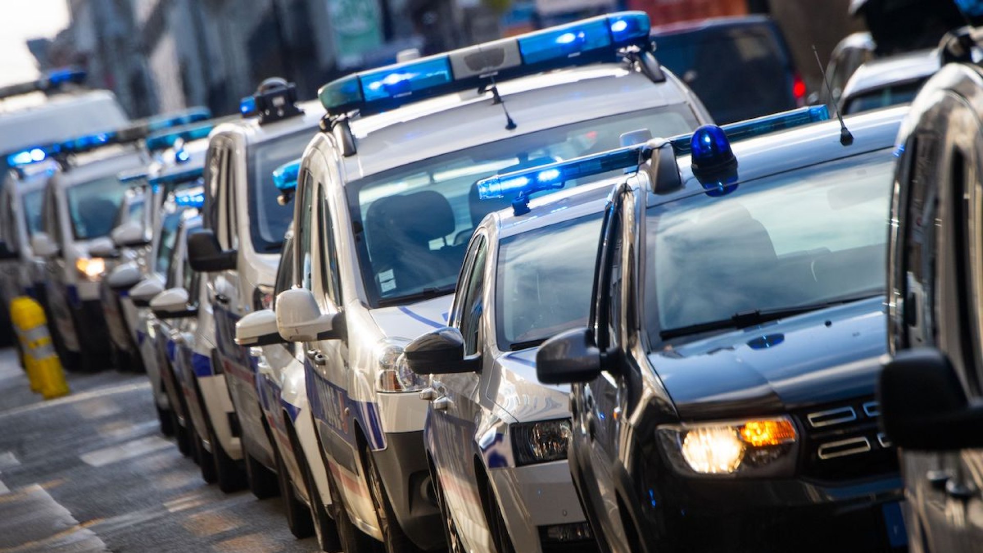 11-year-old girl escapes alleged kidnapper by kicking him in groin