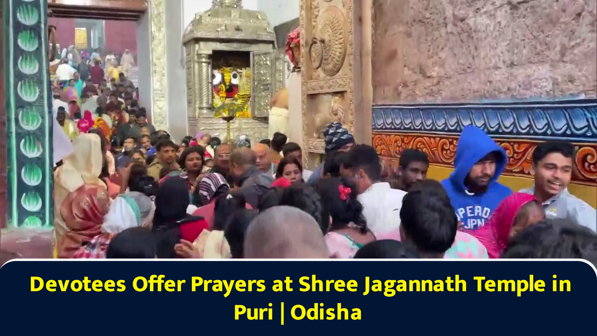Devotees offer prayers at Shree Jagannath Temple in Puri | Odisha