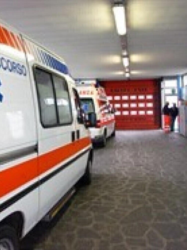 Sindaco aggredito in strada a bastonate nel Salernitano