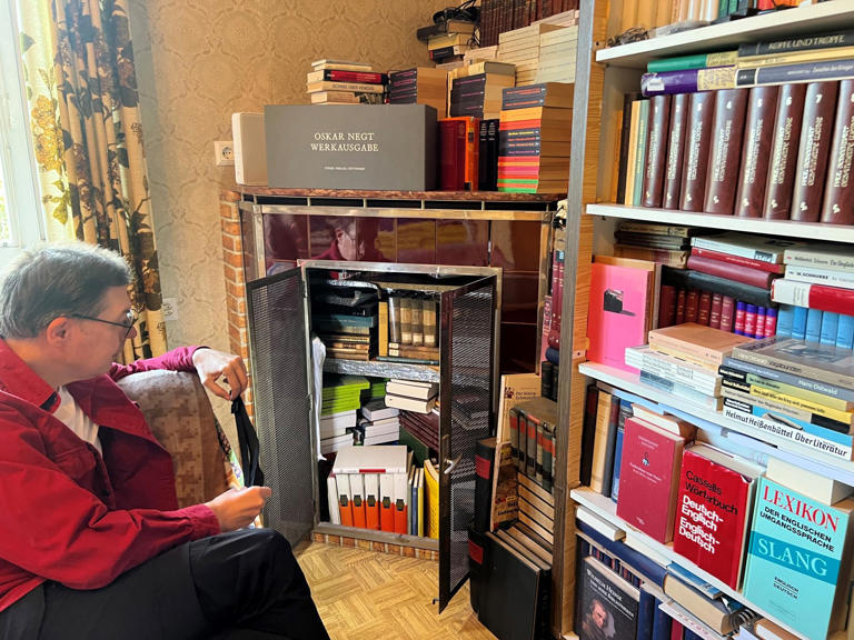 28.569 Werke auf 50 Quadratmeter: Bücher, so weit das Auge reicht