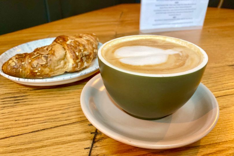 I found a cosy country park café on Surrey border perfect for breakfast ...