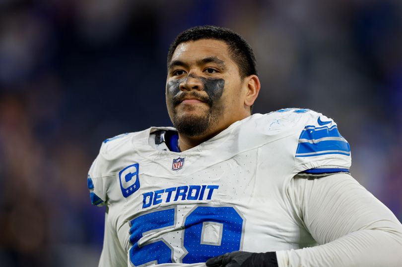 Fans urge NFL to ban Netflix broadcast after 'unnecessary' addition to ...