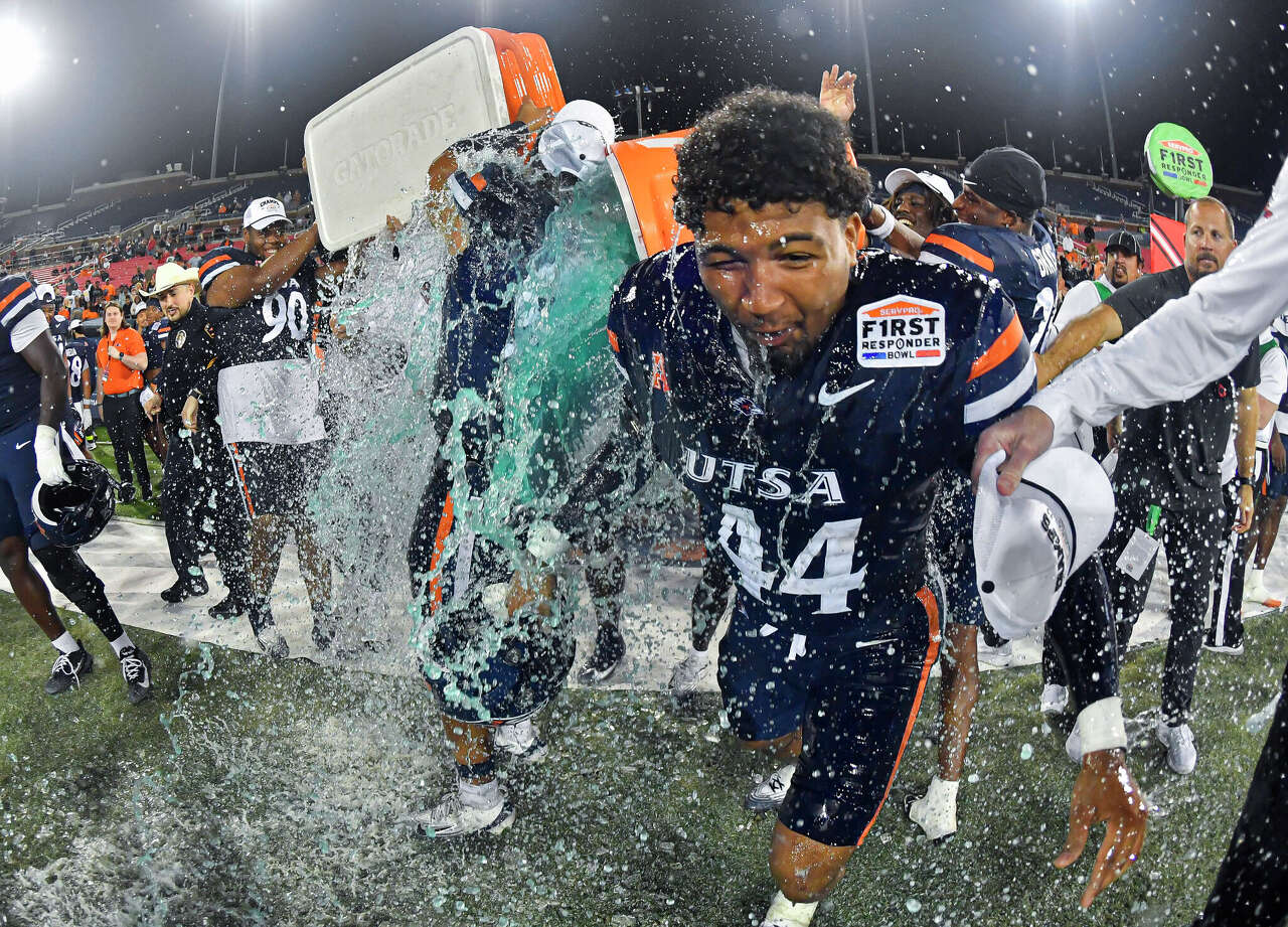 UTSA leans on resilience, capping turbulent year with blowout win over ...