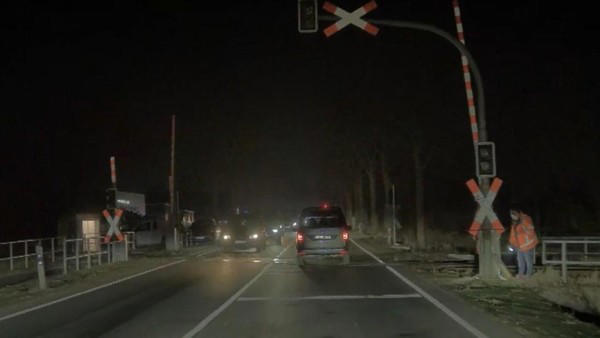 Stau! Bahn lässt Gifhorner Weihnachts-Verkehr auf der B 4 im Südkreis ...