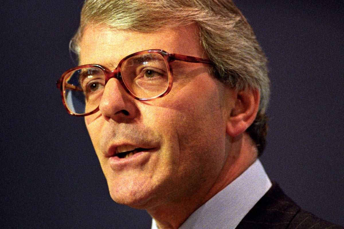 No 10 apologised for John Major’s birthday message to the Queen Mother