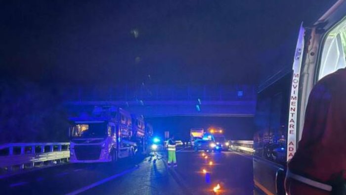 Maxi incidente in A16 a Baiano, feriti in ospedale
