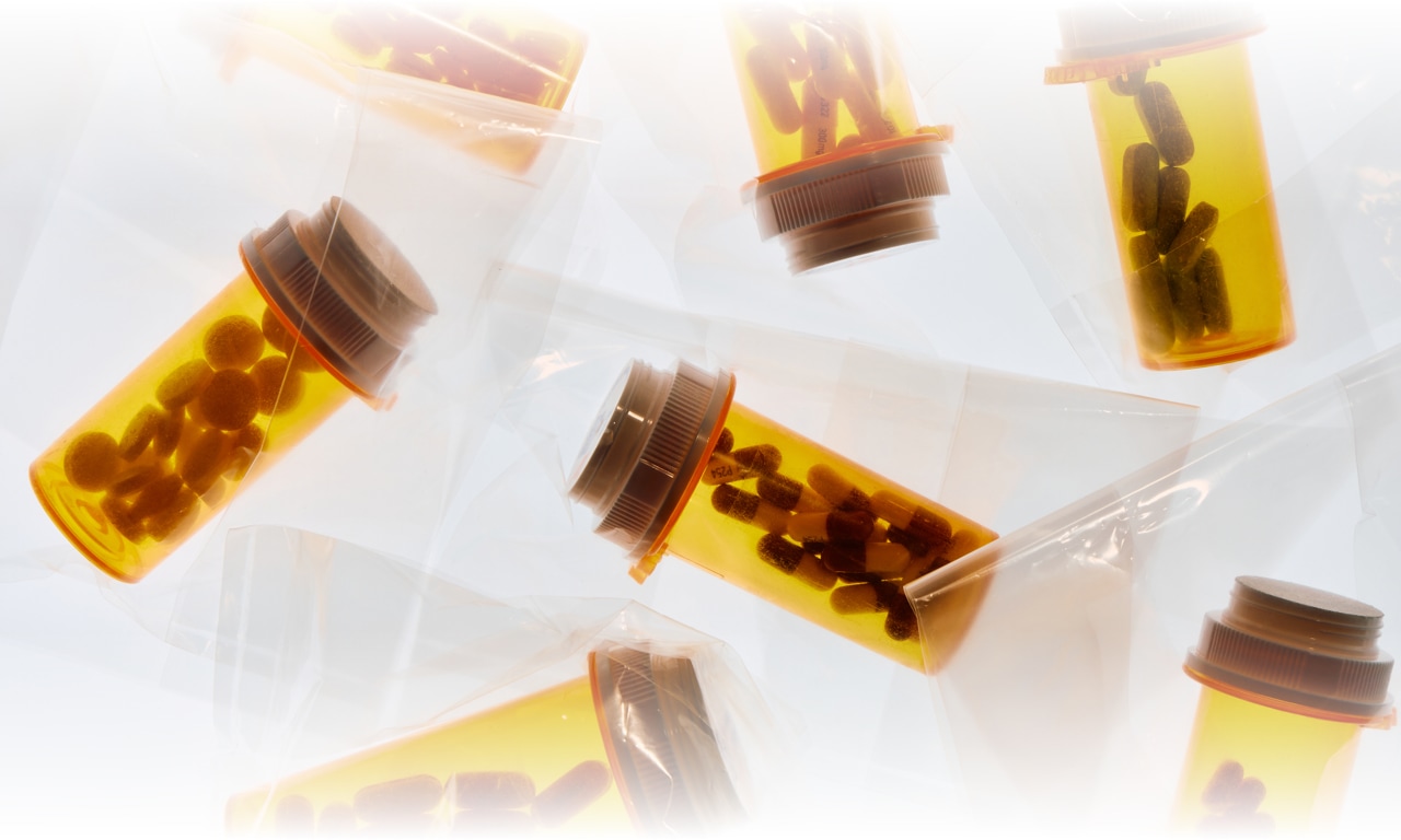 Pharmacies flood Medicare patients with $3 billion of extra drugs